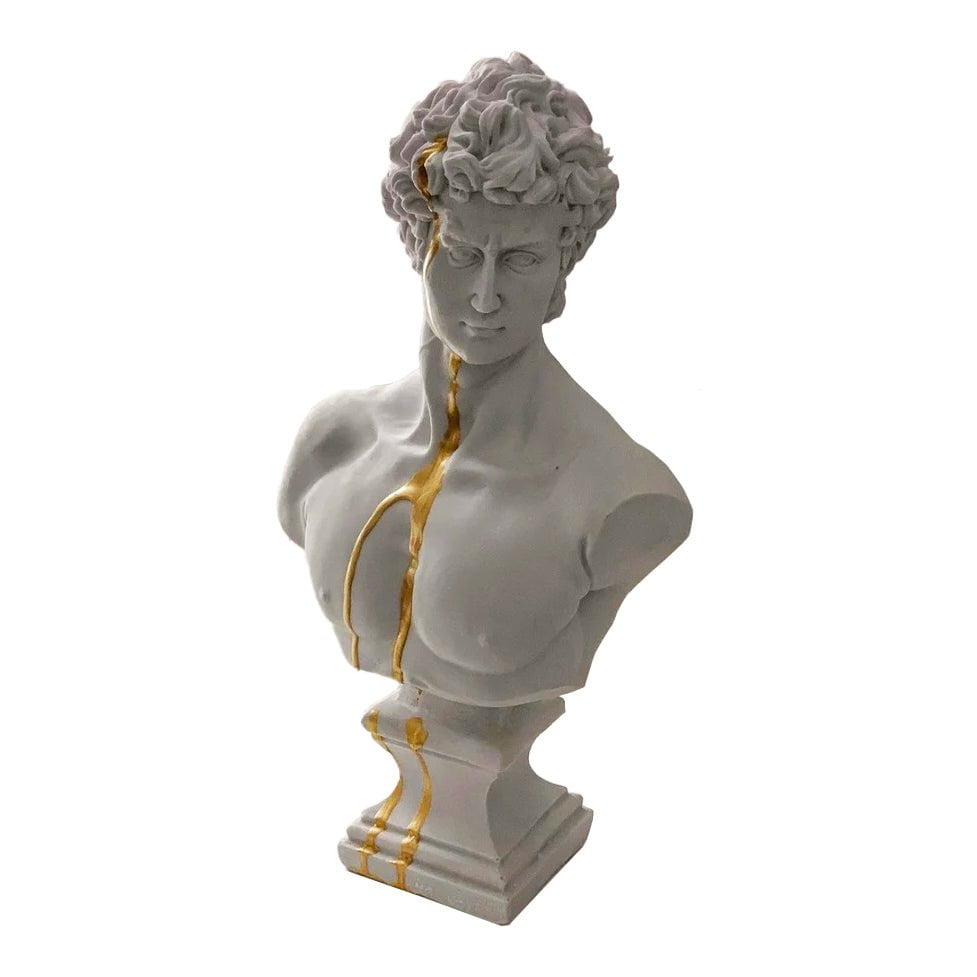 David White with Gold Strip II Sculpture – Articture